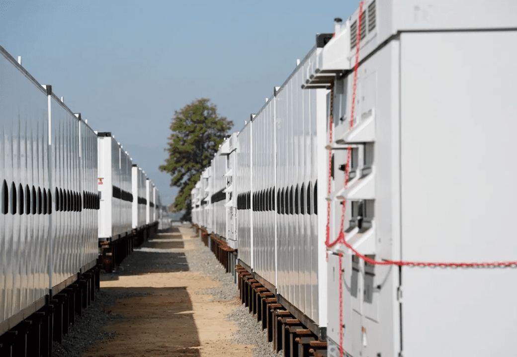 Strategic Equity - Access Industries